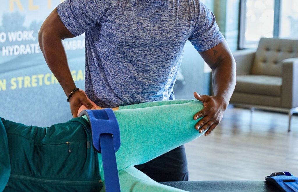 Maintaining Healthy Knees as You Grow Older | Stretch Zone